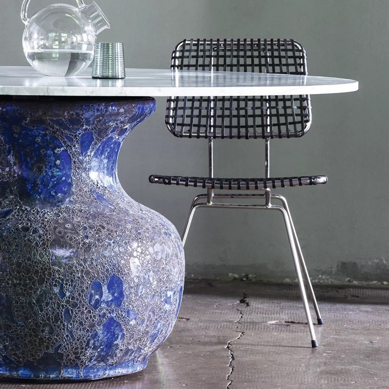 Moon Gervasoni Mesa redonda